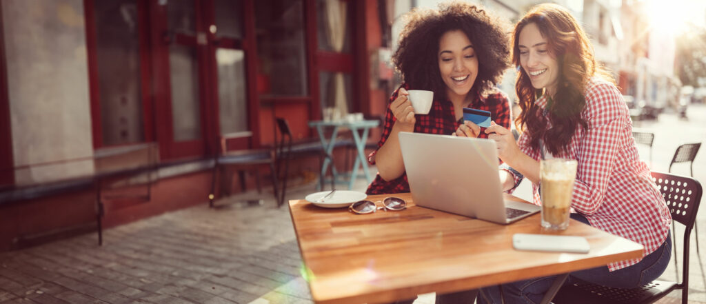 Shift4 | Cartões-presente globais, fidelidade, plataforma POS baseada ...